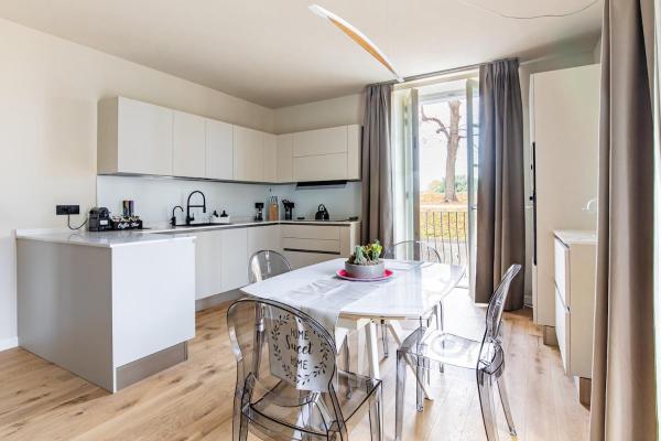 L'essenziale Fronte Mura, Luxury Stay In Lucca City Center - Lucca