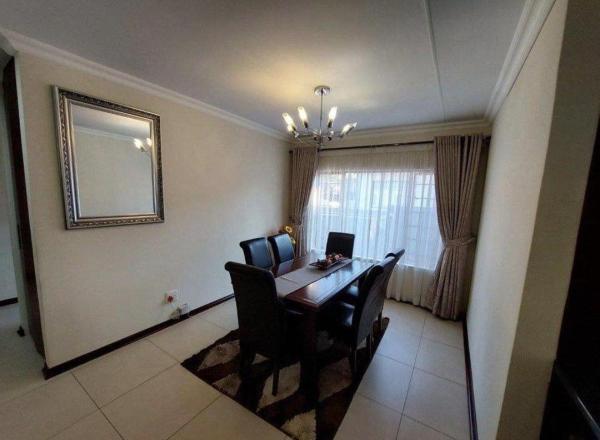 Comfort Luxury Villa Pretoria - 