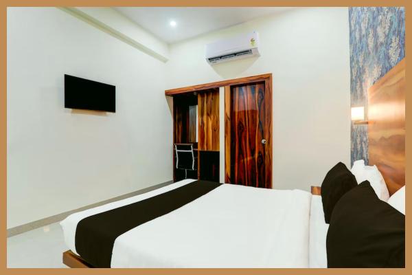 Hotel Chandra Bindu Inn Near Sea Beach & Jagannath Temple - Fully Air Conditioning Rooms - Free Wi-f - Lift - Best Premium Hotel In Puri - 
