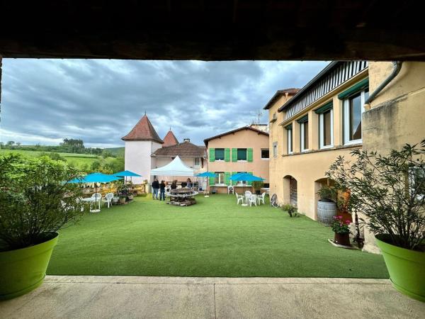 Gites De Groupes Les Muriers - Beaujolais