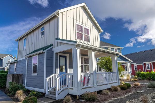 Sandy Feet And Doggy Treats - Ocean Shores, WA