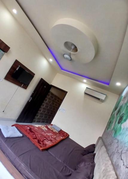Ar Home Stay -5 Mint Walk From Golden Temple - Amritsar