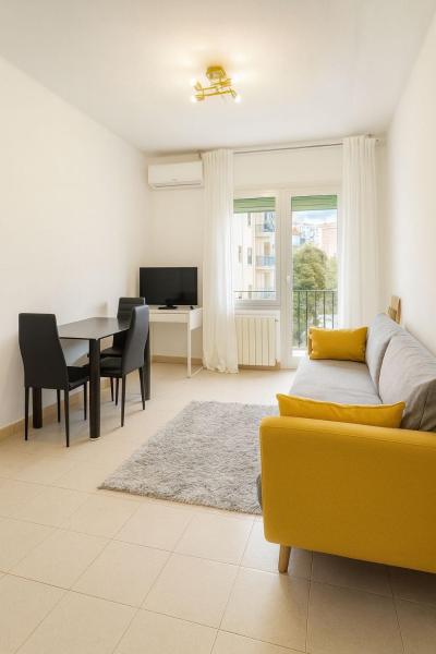 New Renovate Apartment Near Of The Sea - Santa Coloma de Gramenet