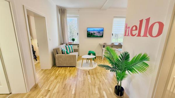 Parkside Studio Two - Graz