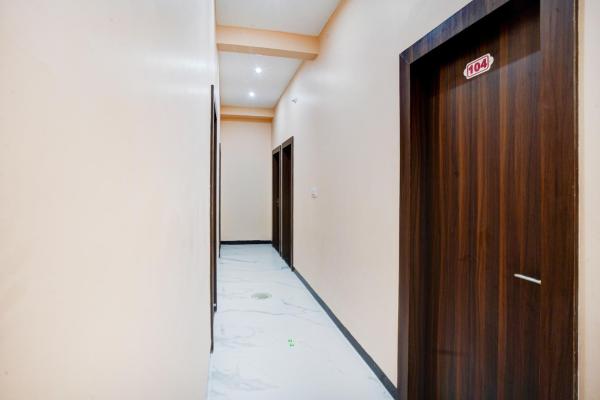 Spot On By Oyo Hotel Krishna Raj Ujjain Junction - Ujjain