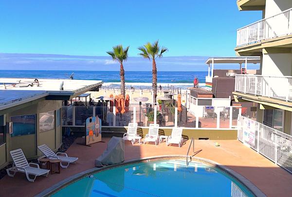 Surfer Beach Hotel - San Diego, CA