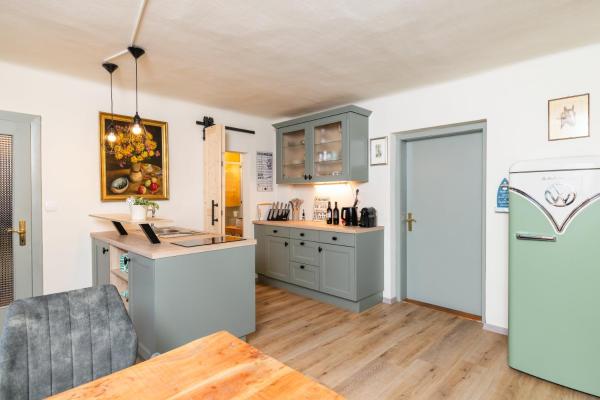 Romantisches Weinkellerhäuschen Mit Whirlpool - Dürnstein