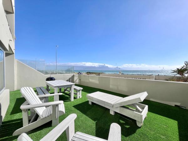 Voir La Mer - Kite Beach - Parklands