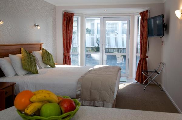 Bucket Tree Lodge - Porirua