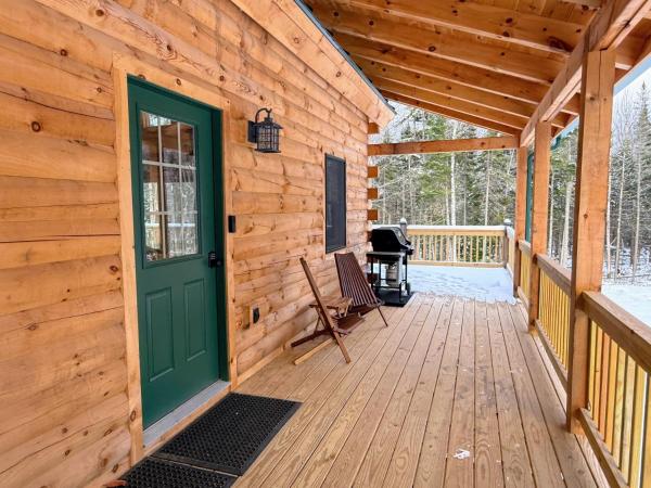 2s New Log Cabin In Bethlehem - Privacy, Firepit, Great Location! - Bretton Woods, NH