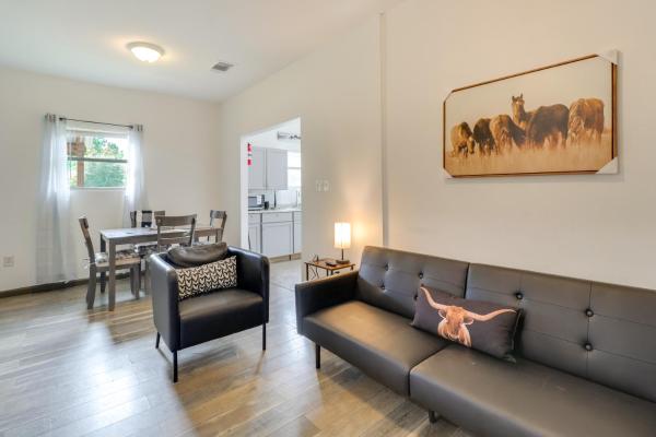 4 Mi To Lake Bastrop Pet-friendly Apartment! - Bastrop, TX