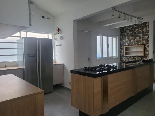 Casa Espaçosa No Coração De Floripa - Florianópolis