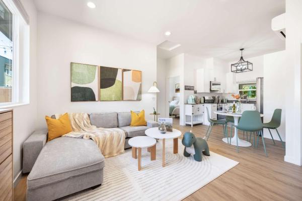 2025 Built Single-level 2br Serene Home With 2 Ac - Seattle, WA