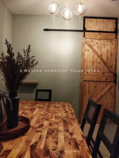 D'mesyar Homestay 3 Bedrooms - Teluk Intan