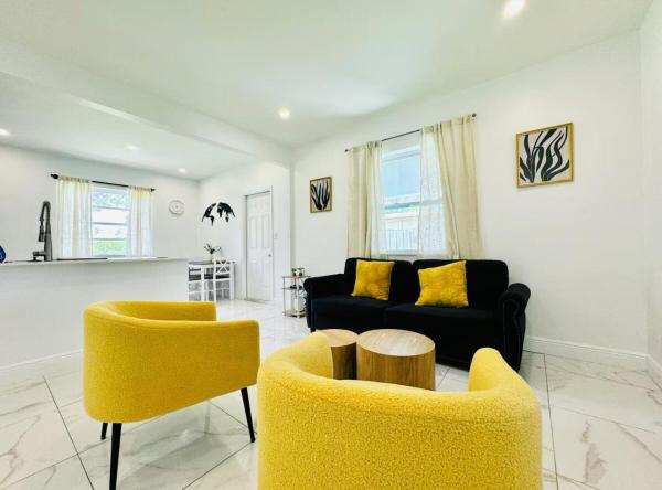 Luxury Retreat 2br Minutes From Fort Lauderdale Beach - Fort Lauderdale, FL