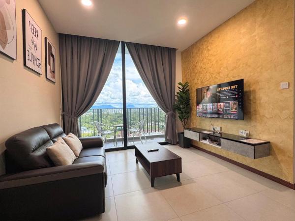 D3-13-5 The Podium-3r2b-free 2 Parking-10 Pax - Kuching