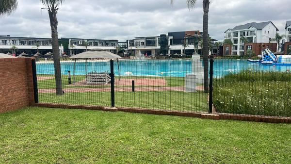 The Blyde 3 Bed Lagoon Facing Tribes - Pretoria