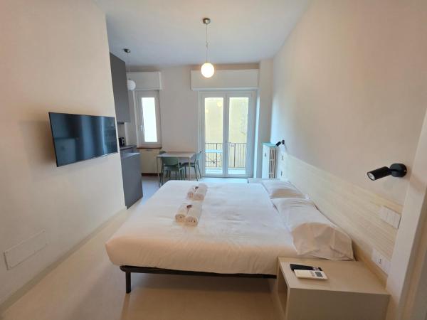 Maciachini - Menabrea Suite With Balcony Next To Metro M1 - 15 Min To Duomo - Milan