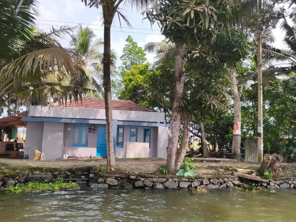 Lakecampers For Foreign Travellers - Alappuzha