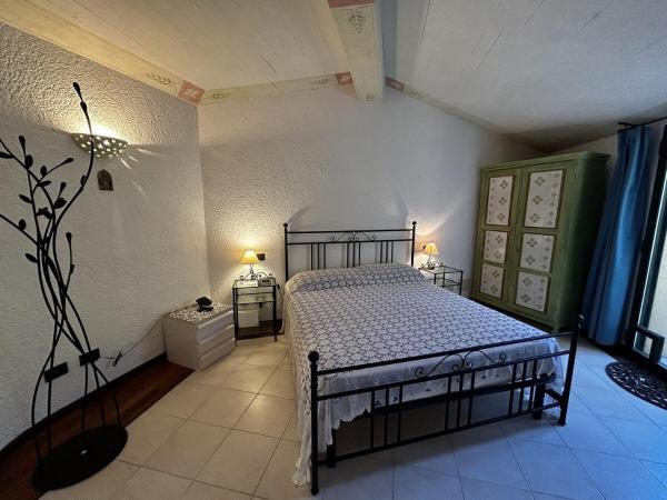 Villa Li Rocchi Riservata E Confortevole - Costa Paradiso