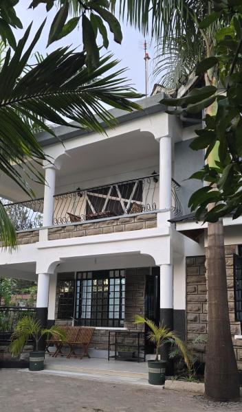 Aryana Furnished Apartment - Kisumu