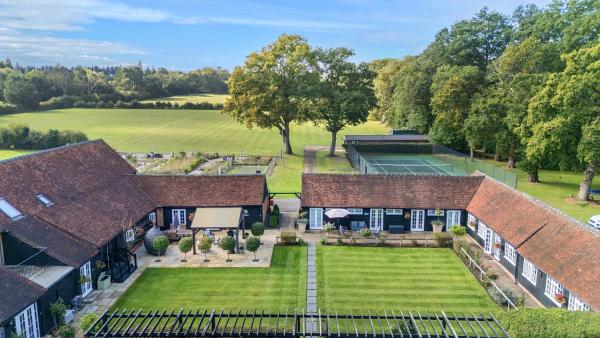 Whitmoor Farm - University Of Surrey