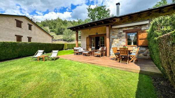 La Maison Du Fleuve - Font-Romeu-Odeillo-Via