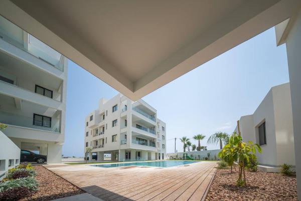 Serene Gardens 2br W Pool - Cyprus