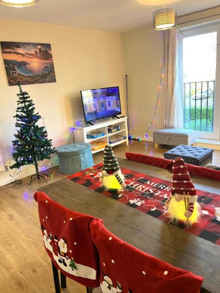 Cosy Two Bedrooms Flat Suitable For A Short Trip - Portsmouth