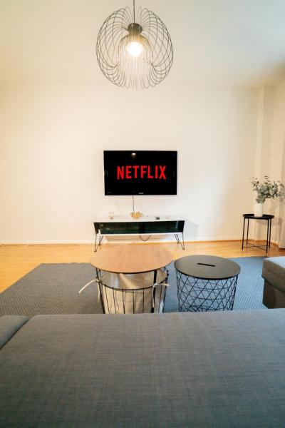 Large City-centre Apartment - Göteborg