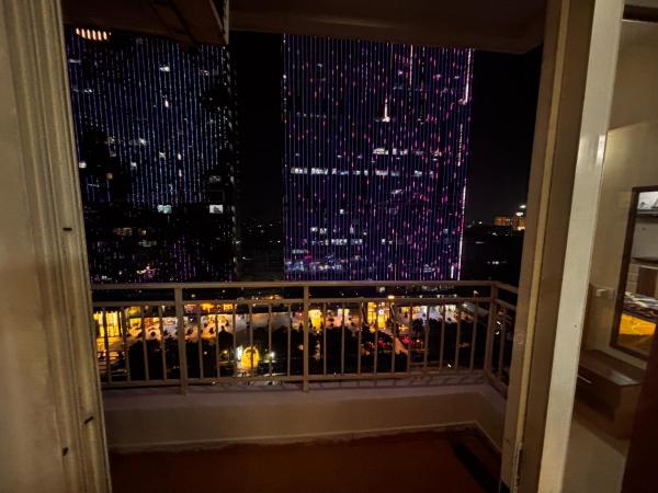 The Night View - 노이다