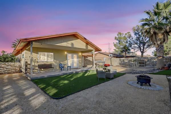 Casa Zen Retreat - Great Bakcyard - El Paso, TX