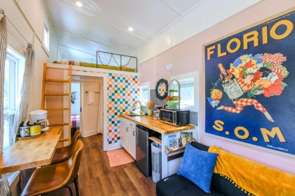 The Florio - Tiny Home, River, Hiking, And Rafting! - Sylva, NC