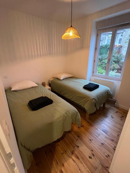 Maison Des Volcans - 3 Chambres Doubles - Avec Terrasse Et Wifi - 8 Couchages - Clermont-Ferrand