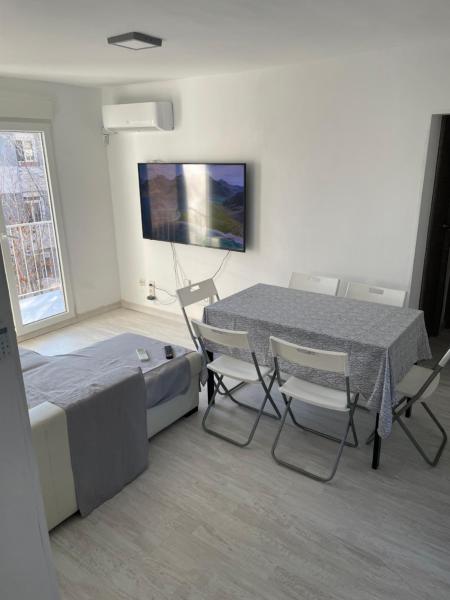 Piso Trabajo Rocafort 2 - Madrid