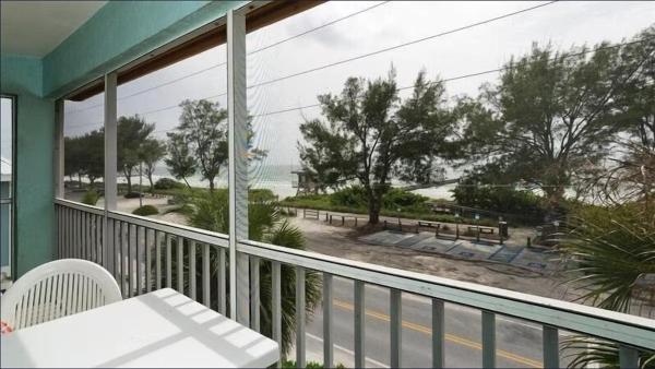 Sunset Soul At Pelican Cove Unit 8 By Seabreeze Vacation - Bradenton Beach, FL