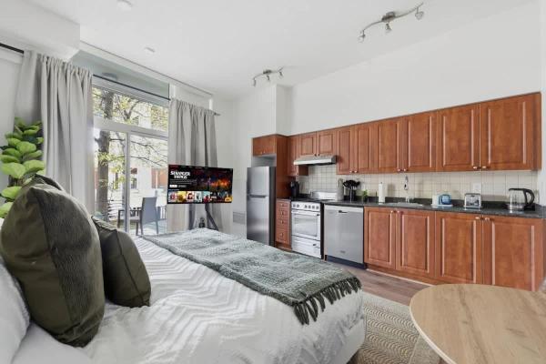 Cozy Studio Haven By Fort York & Waterfront - Toronto