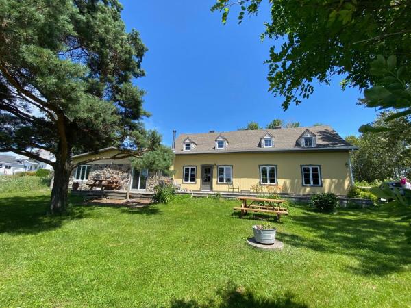 Belle Ancestrale Au Coeur De L'isle - Charlevoix Regional County Municipality