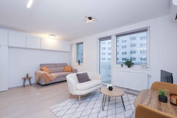 Cute Apartment Next To The Airport With Free Parking - Bratislava