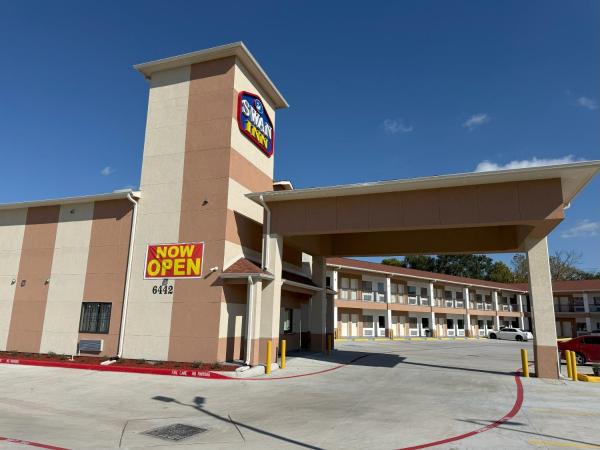 Swan Inn - Houston, TX