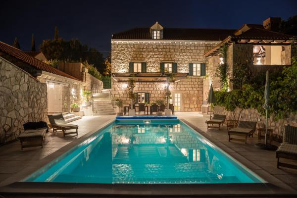 Luxury Villa With A Swimming Pool Mocici, Dubrovnik - 14900 - Cavtat