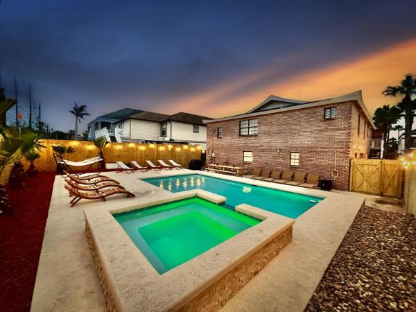 Sleeps 22, 7 Bedrooms, 2min Walk To The Beach, Private Heated Pool And Hot Tub, Zula Del Mar South Padre Island Texas - Texas