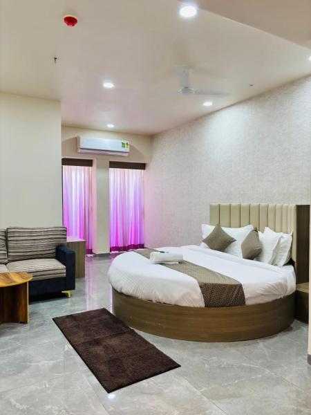 Hotel Shivalik - Anand