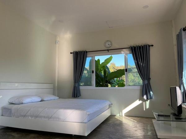 Mountain View Villa Private Tropical Garden - Chiang Dao