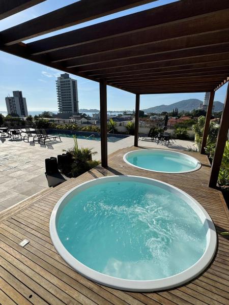 Vista Mar • Piscina & Jacuzzi • Cond. Completo - Navegantes