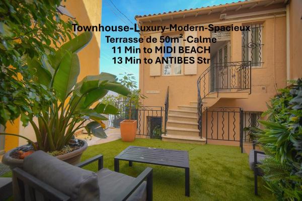 Maison De Ville 6 Chambres Et Terrasse A6b002 - Cannes