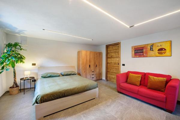 La Pièce De Leo - Antagnod