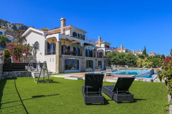 Villa Sakura - Kyrenia