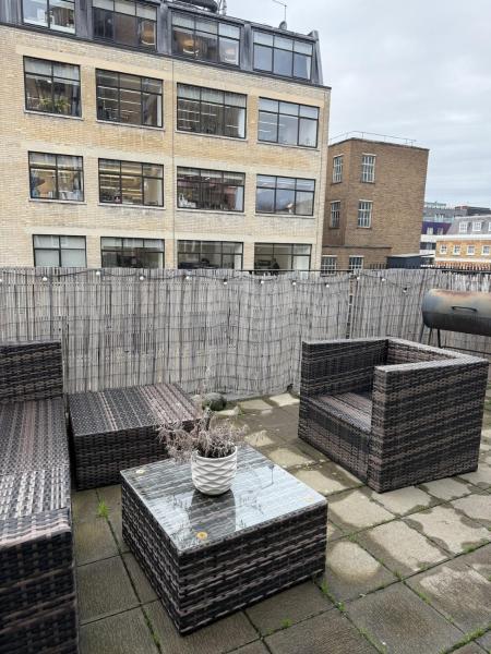 City Centre 3-bed Flat With Lift And Roof Terrace - Chelsea