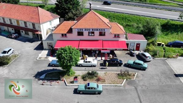 Logis Hôtel Les 200 Bornes - Nièvre